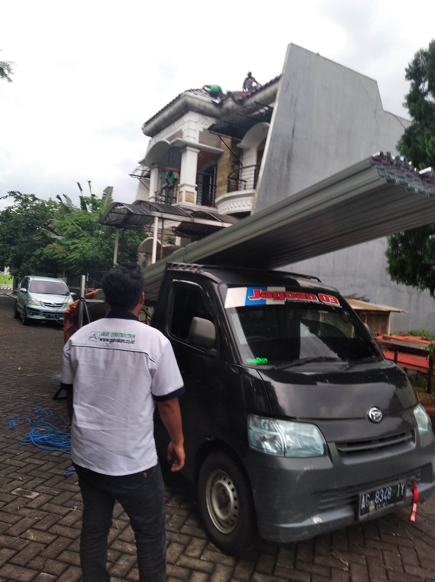 RENOVASI ATAP HEMAT AMAN - Galvalum.co.id - Aman Construction